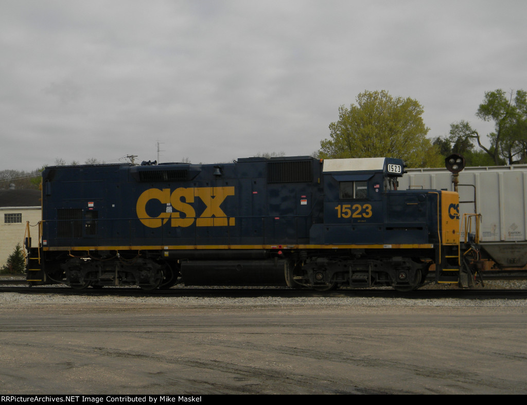 CSX 1523